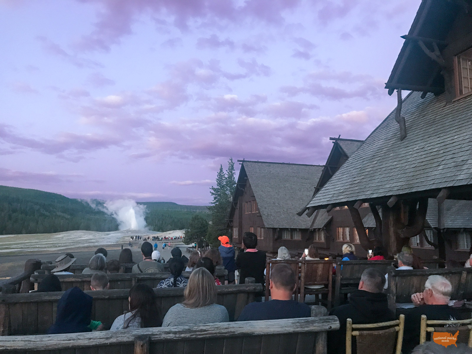 Dining In Yellowstone National Park: 21 Amazing Spots!