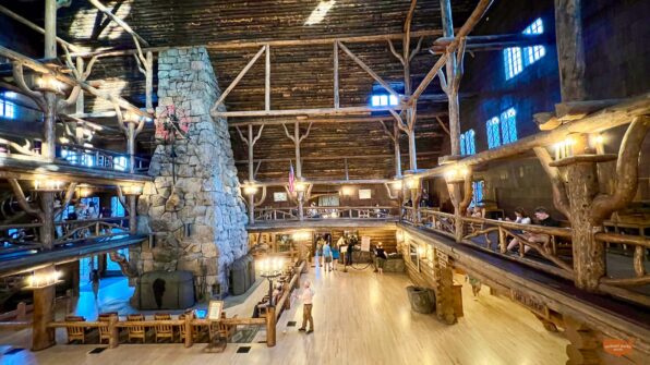 Dining In Yellowstone National Park: 21 Amazing Spots!