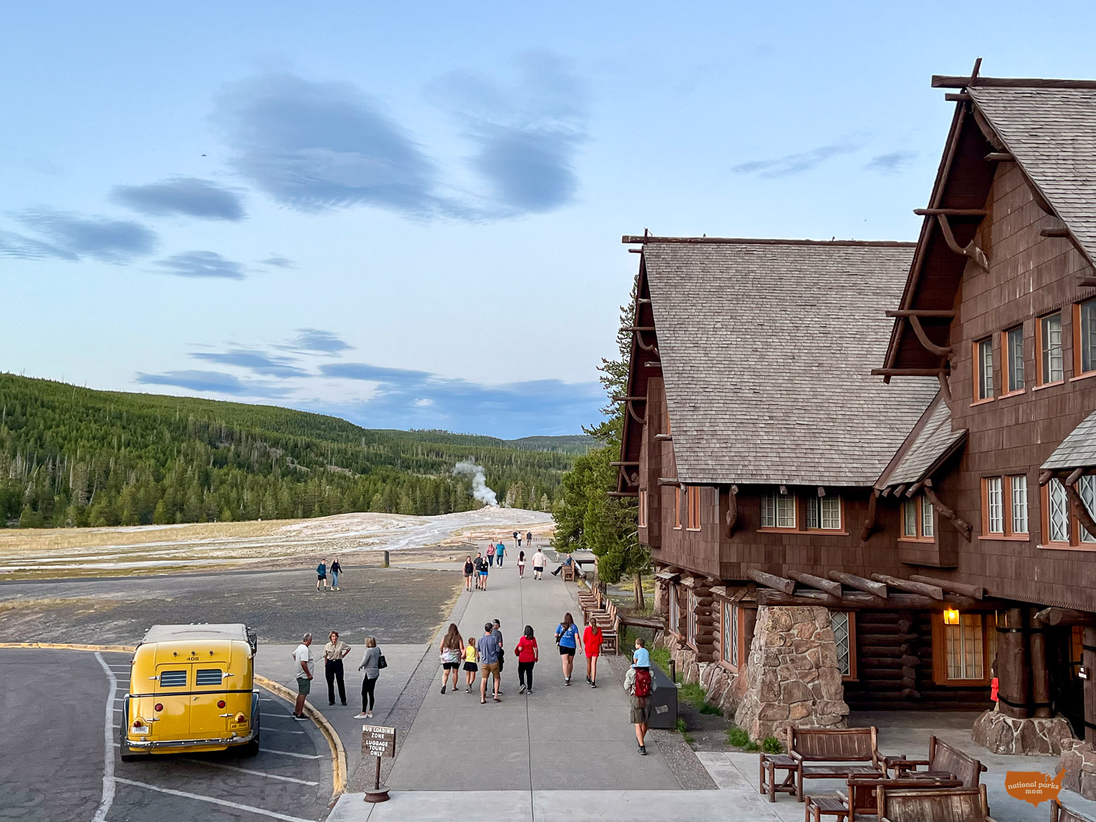 Dining In Yellowstone National Park: 21 Amazing Spots!
